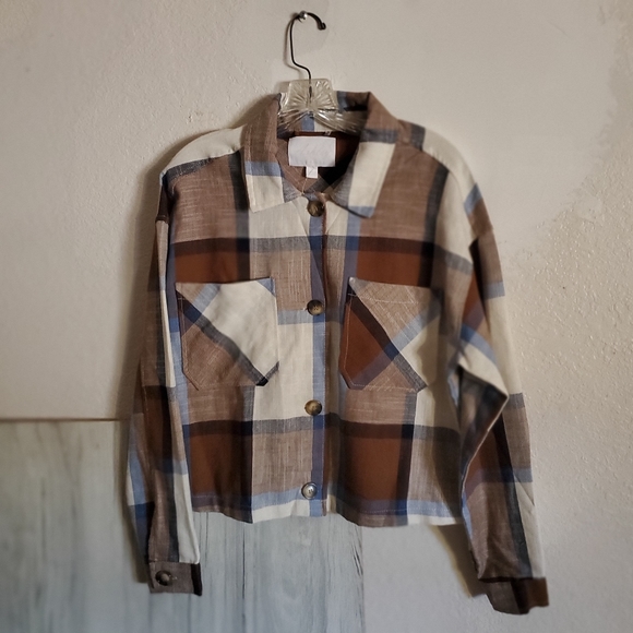 Ashley By 26 International | Tops | Ashley Big Check Plaid Cropped ...